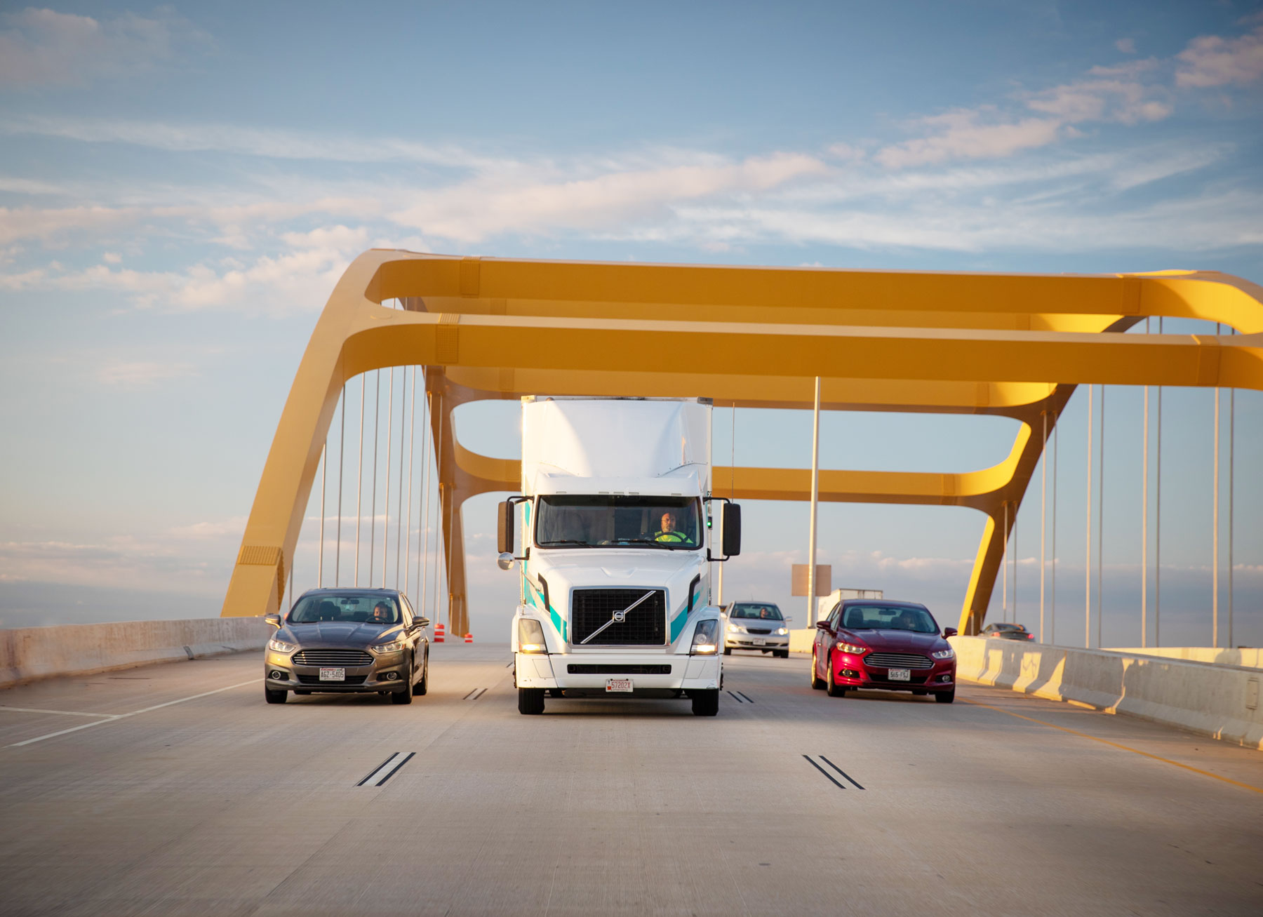 About Us – LTL Service, Inc.